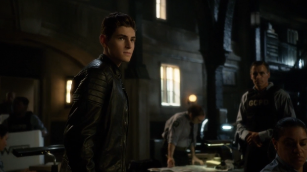 Gotham – S05E01 : Year Zero – Comics Batman